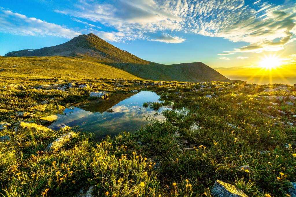 Mt Shavano Sunrise – Places Unknown and Everything Else